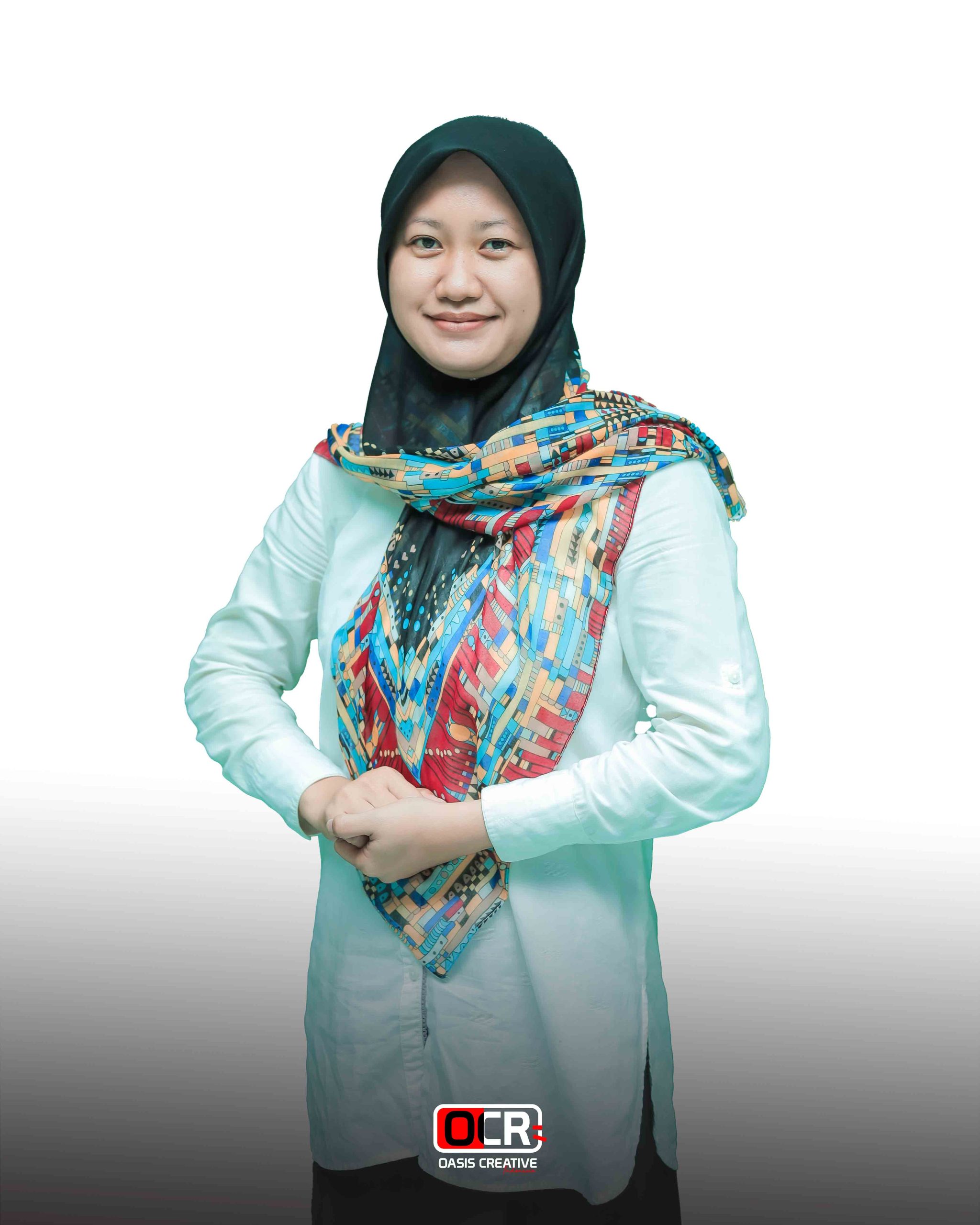 Dwi Putri Nurmanti, S.E. – SMA NEGERI 1 PLERET